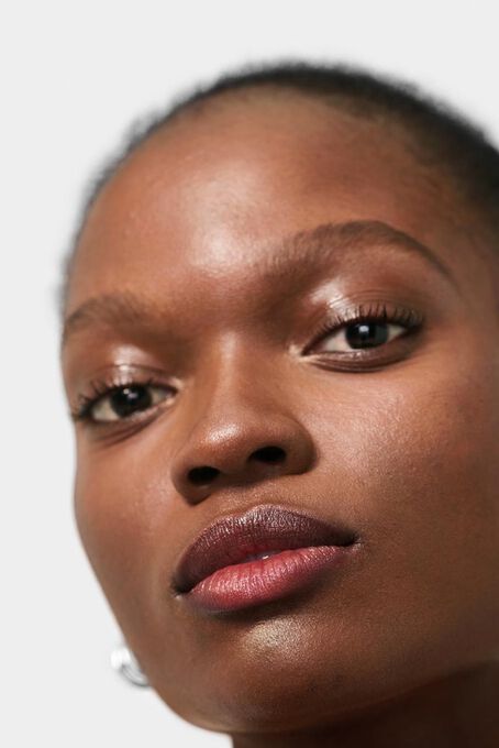 Batom Almost Black Honey Clinique - Sephora